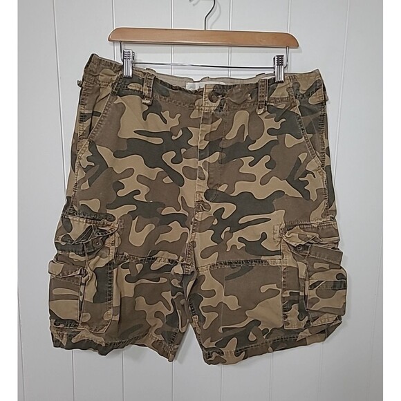 Wonderwall | Shorts | Mens Camouflage Cargo Shorts Size 35 Summer ...